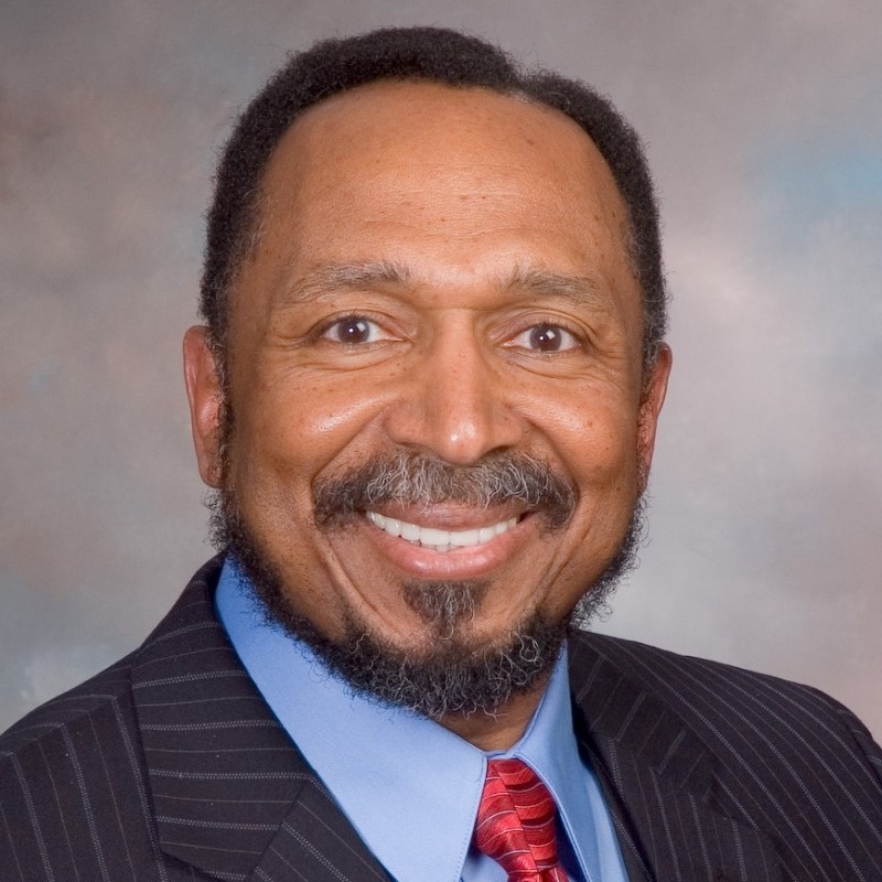 Prominent Black Pastor Launches National 'Prayer for Police' Campaign ...