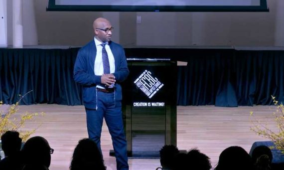 Megachurch Minister Claims It's 'Insanity' to Believe Men Will Go to ...