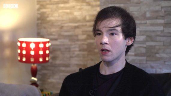 'Why Do I Still Hate Myself?' Scottish Woman Realizes Gender ...